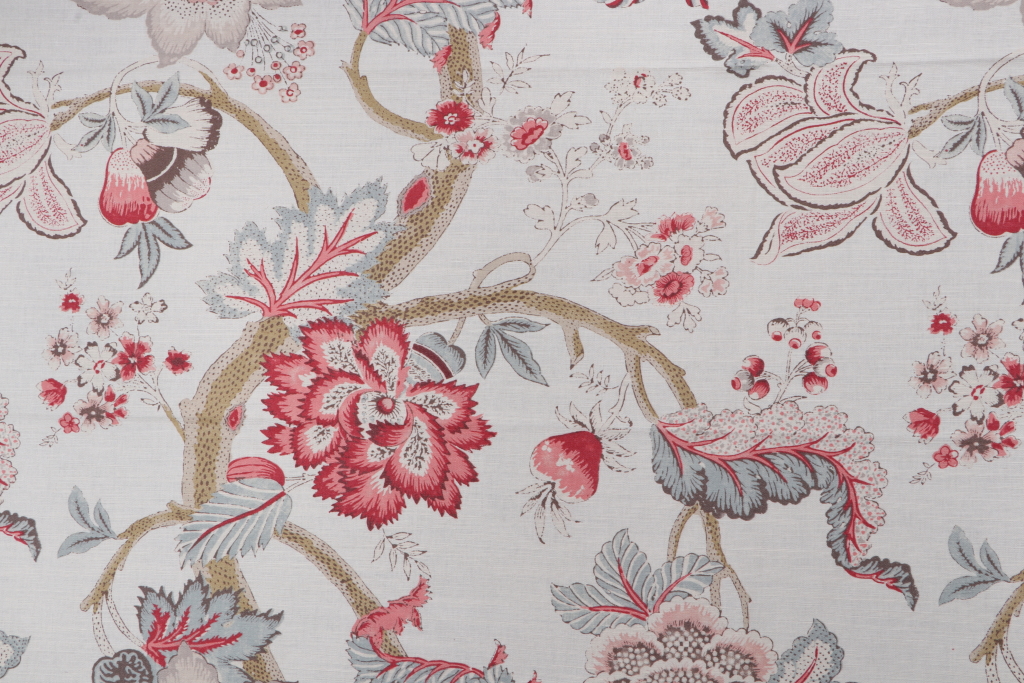 1 Yard Acquitaine Lltya Printed Linen Drapery Fabric in Firecracker