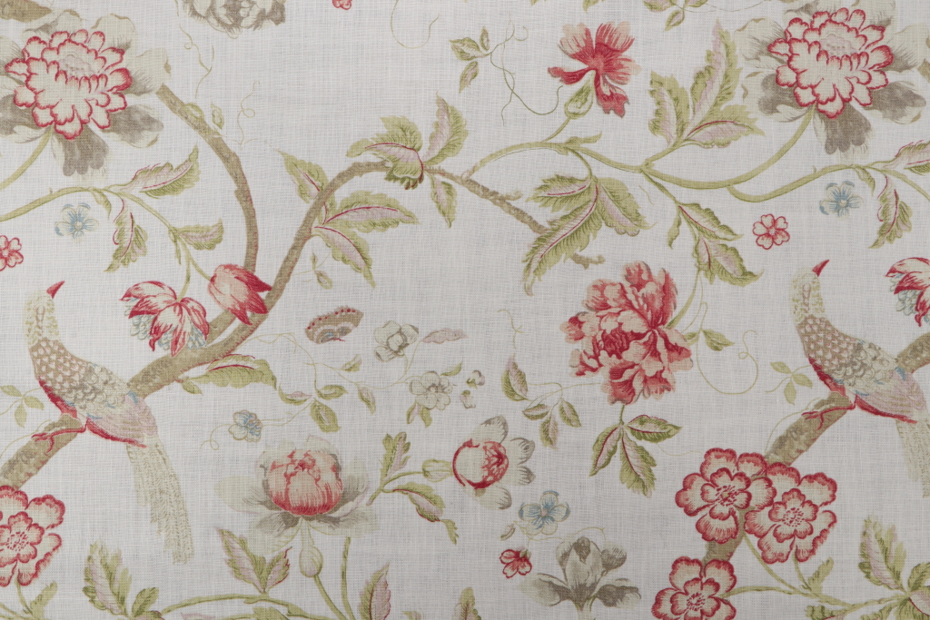 5.75 Yards Acquitaine Water Garden Printed Linen Drapery Fabric in Rose