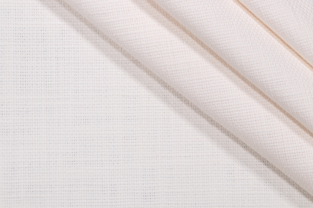 5.13 Yards Kaufmann Slubby Basket Woven Decorator Fabric in Ivory