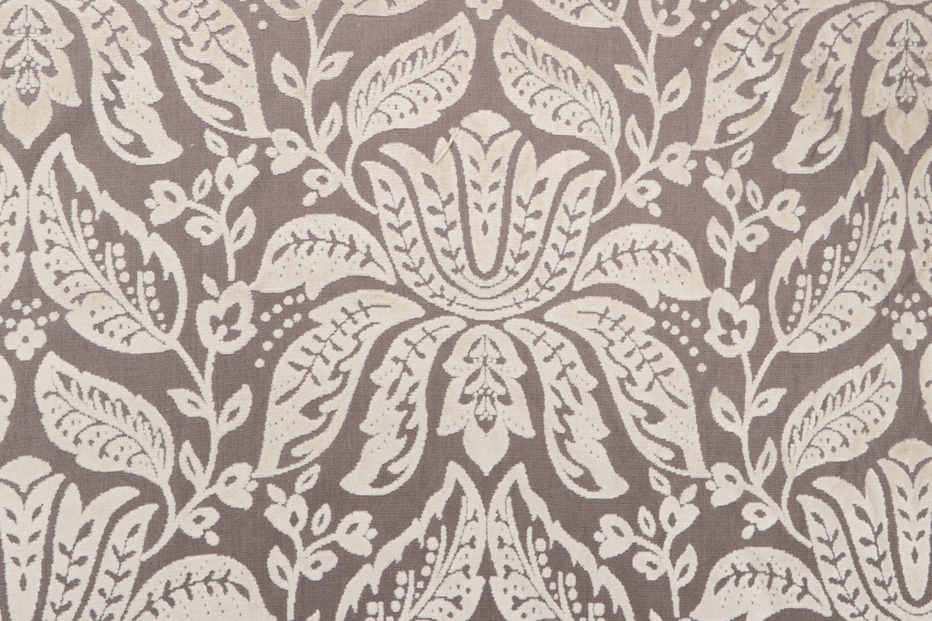 4 Yards Thibaut Luxembourg Damask Velvet Patterned Upholstery Fabric in ...