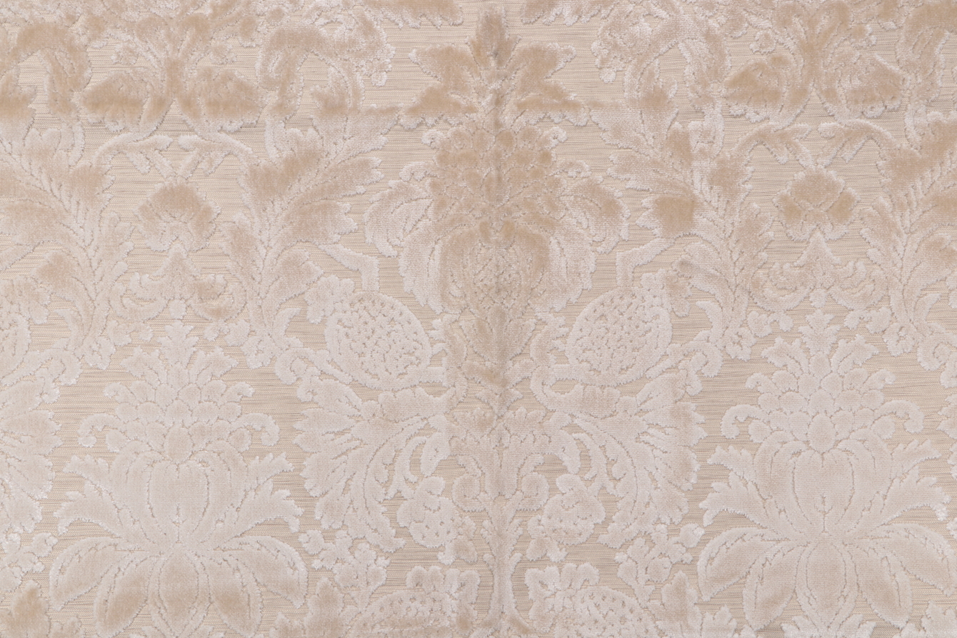 1 YArd Ella Damask Velvet Upholstery Fabric in Vanilla