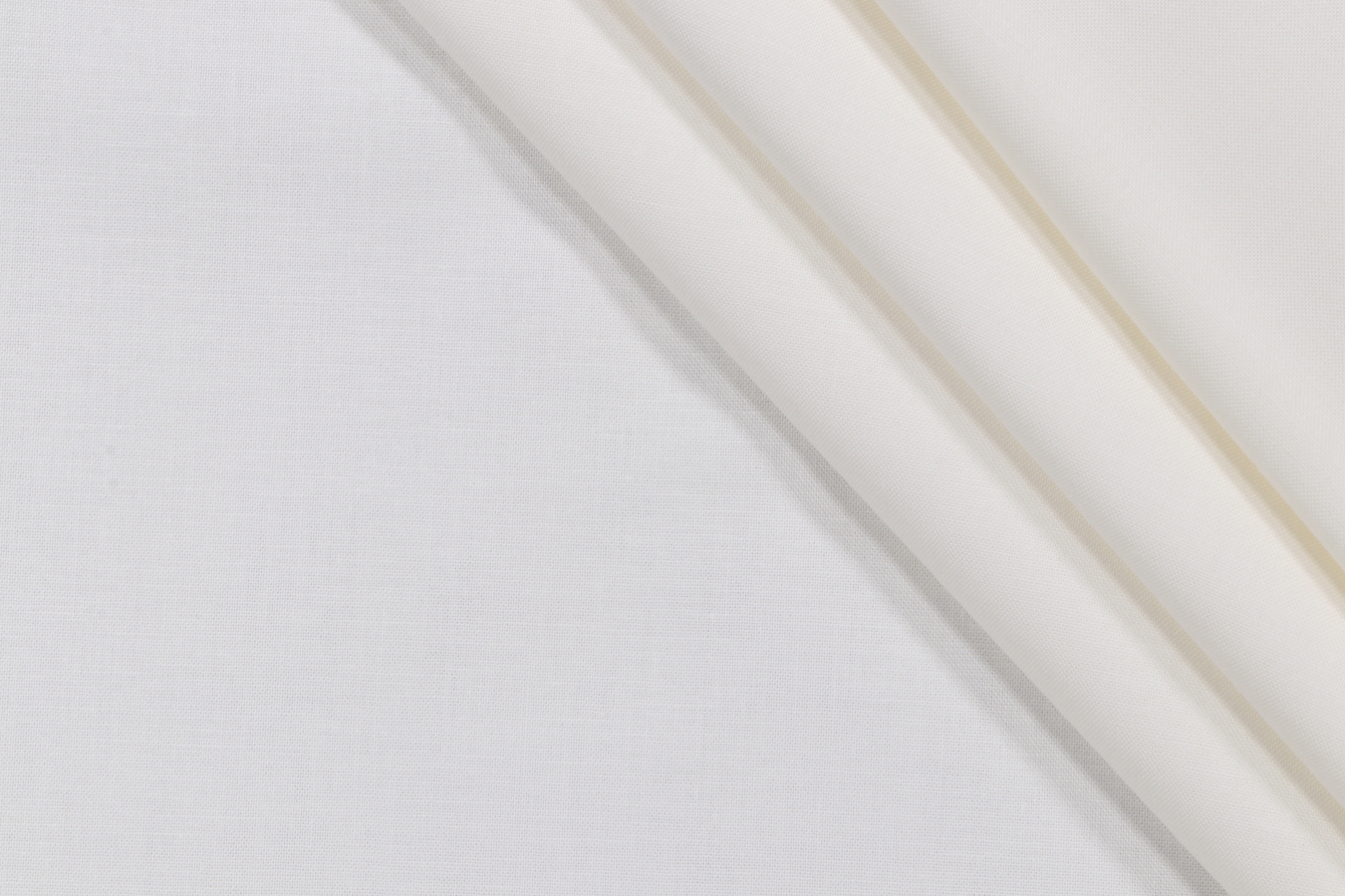 Robert Kaufman Kona Cotton Woven Craft Fabric in Bone